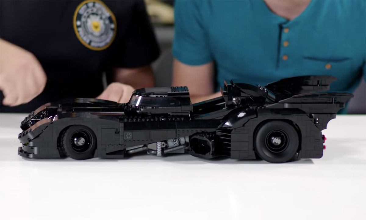 LEGO 1989 Batmobile (76139) Designer Video Released