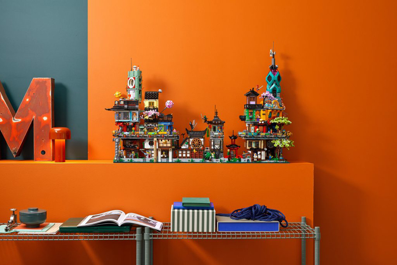 Here's A Better Look at the New LEGO Ninjago City Gardens (71741)
