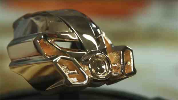 Check Out This Uber Rare Gold LEGO BIONICLE Hau Mask Now Up for Auction for $30,000+